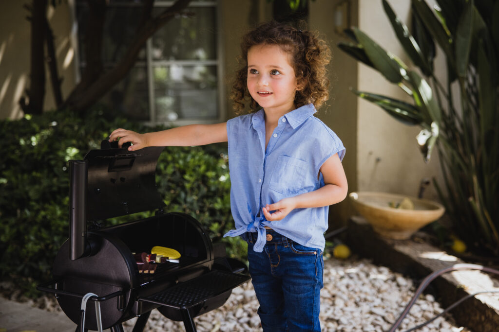 About us - RED TOOL BOX